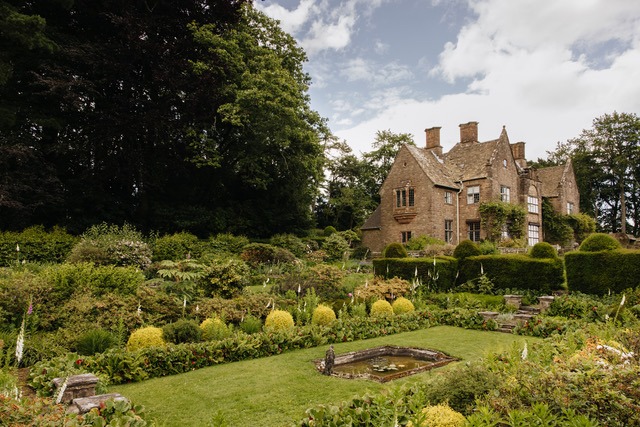 Wyndcliffe Court & Mounton House Garden Visits, Chepstow – The ...